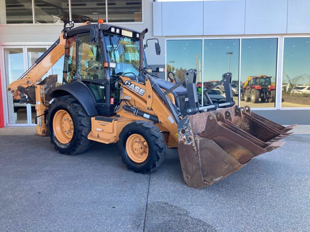2016 CASE 580ST Loader – Northeast Tractors & Machinery