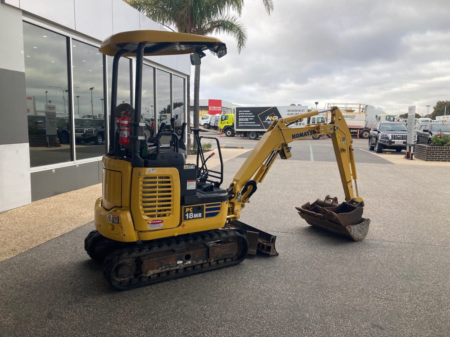 2019 Komatsu PC18MR-3 Excavator – Northeast Tractors & Machinery